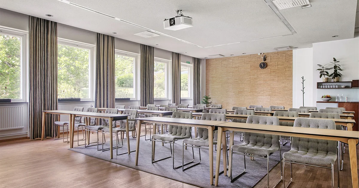 Conference room Axel | 50s charm & lush views - Vår Gård